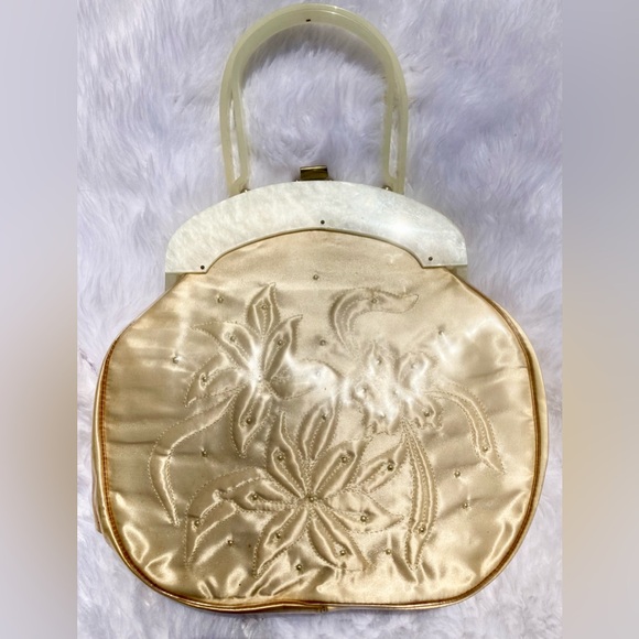 Florida Handbags of Miami | Bags | Florida Handbags Of Miami Ivory Silk ...